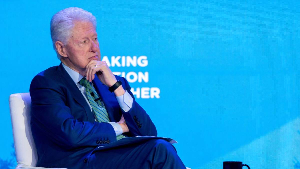 पूर्व अमेरिकी राष्ट्रपति बिल क्लिंटन हुए कोरोना संक्रमित, ट्वीट कर दी ...