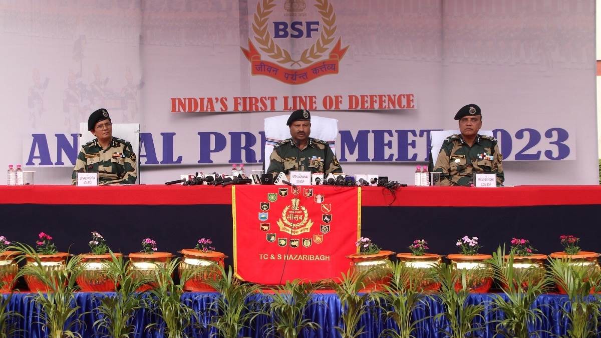 BSF Foundation Day: 6386 किमी लंबी भारतीय सीमा की रक्षा करती है बीएसएफ ...