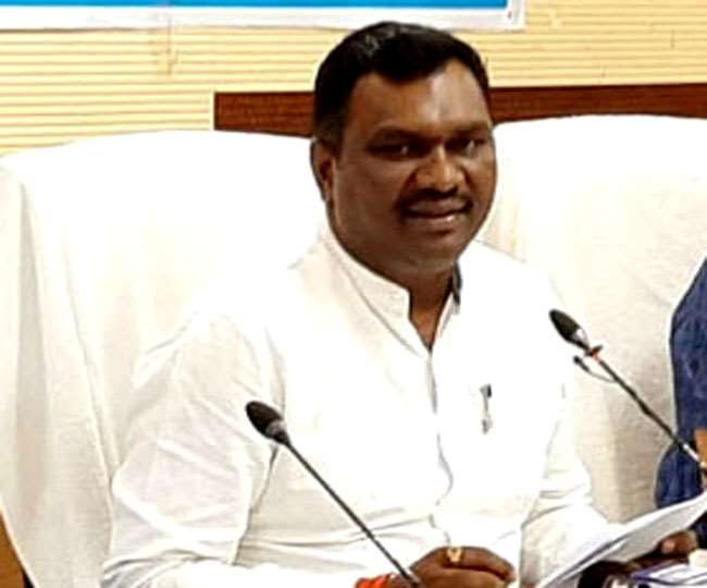 भाजपा ने कहा- राज्य में ठंड से हो रही दलितों की मौत कांग्रेस बोली- झूठी ...