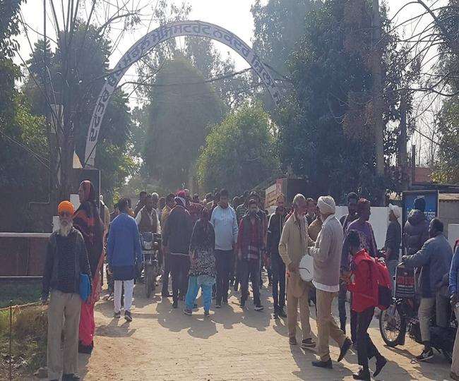 स्थानीय निकाय चुनावः नकोदर में नामांकन के लिए उमड़ी प्रत्याशियों की ...