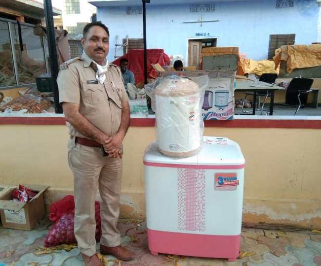 Positive India: SHO की ऑडियो क्लिप वायरल, कविता के जरिए की घर में रहने ...
