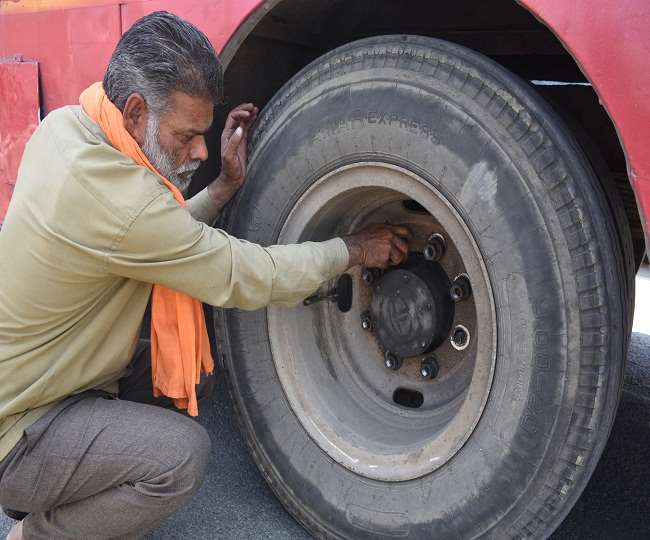 दैनिक जागरण के छायाकार ने बचाई 30 यात्रियों की जान, बिना नट-बोल्ट के ...