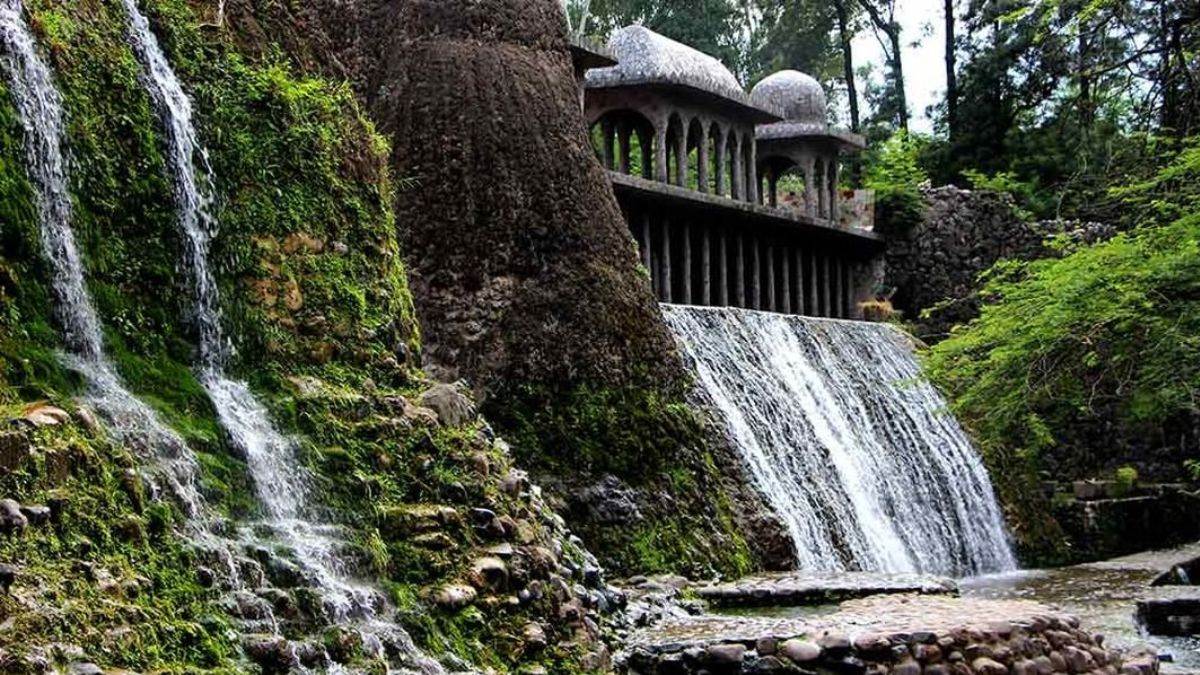 Chandigarh Famous Places: ये हैं चंडीगढ़ के 5 फेमस पर्यटन स्थल, आपने ...