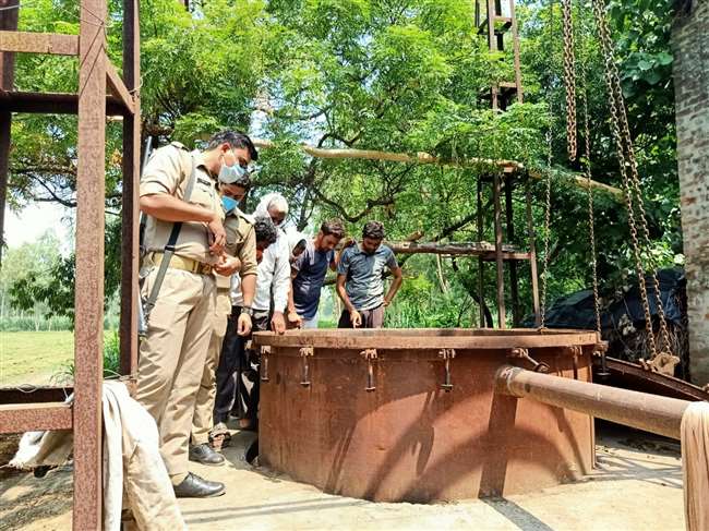 मैंथा टंकी में बनी गैस से एक की मौत, पांच लोग हुए बेहोश Sambhal News ...