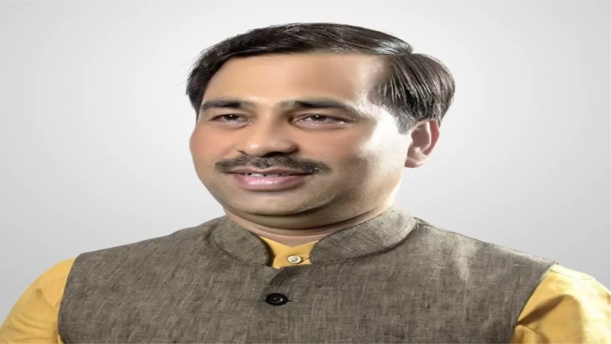 देवबंद सम्‍मेलन पर बोले राज्‍यमंत्री बृजेश सिंह-शरीयत या जमीयत से नहीं, संविधान से चलेगा देश ...