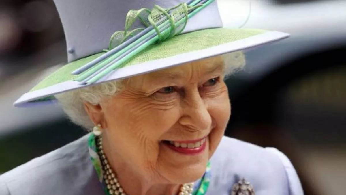 Queen Elizabeth: 25 वर्ष की उम्र में महारानी एलिजाबेथ की हुई थी ताजपोशी ...