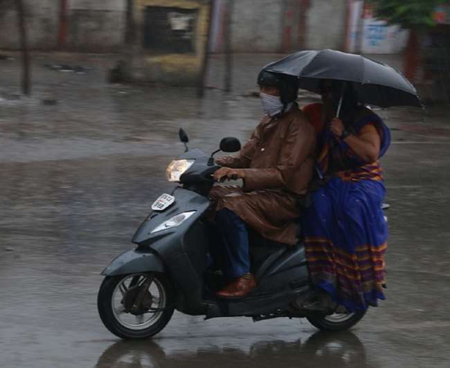 Kanpur Weather Forecast: कल से तीन दिन तक झमाझम बारिश के आसार, सामान्य ...