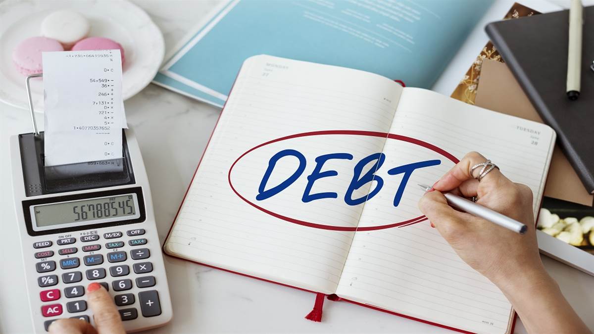Debt Trap: इन चार संकेतों का मिलना खतरे की घंटी, तुरंत समझ जाएं कर्ज के ...