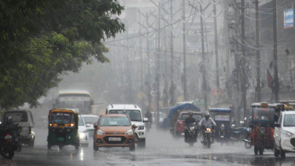 Bihar Weather Today: बिहार के इन जिलों में 72 घंटे के अंदर भारी बारिश ...