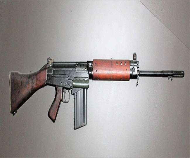 नैनीताल को मिली 302 सेल्फ लोडिंग राइफल, थ्री नॉट थ्री के बदले दी गई नई ...