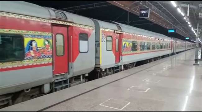 DDU-Patna Rail Section पहली बार 130 किमी की रफ्तार से दौड़ी राजधानी ...