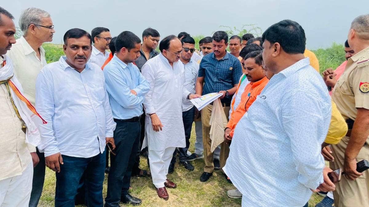 UP का पहला पायलट प्रोजेक्ट गोबर गैस प्लांट प्रयागराज में बन रहा, आम ...