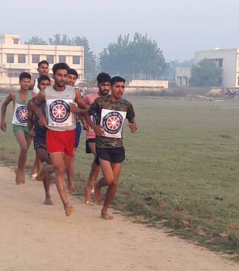 दो अक्टूबर पर दो किलोमीटर दौड़ का हुआ आयोजन - two kilomiter race on two ...