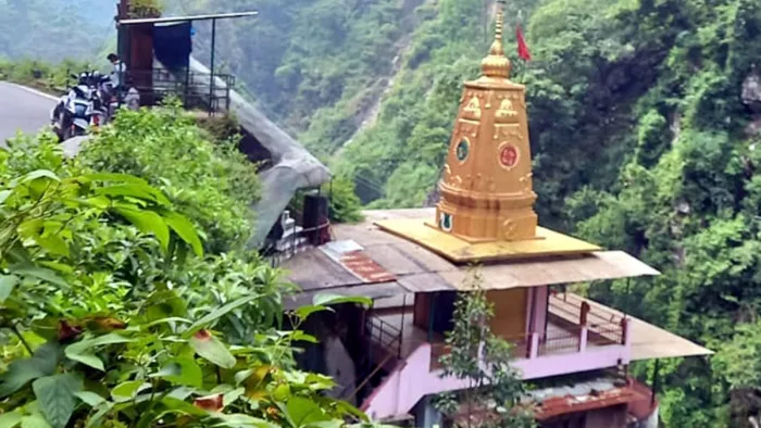 Navratri: मुस्लिम भक्त ने रखी थी मां दुर्गा के इस मंदिर की नींव, सच्चे ...