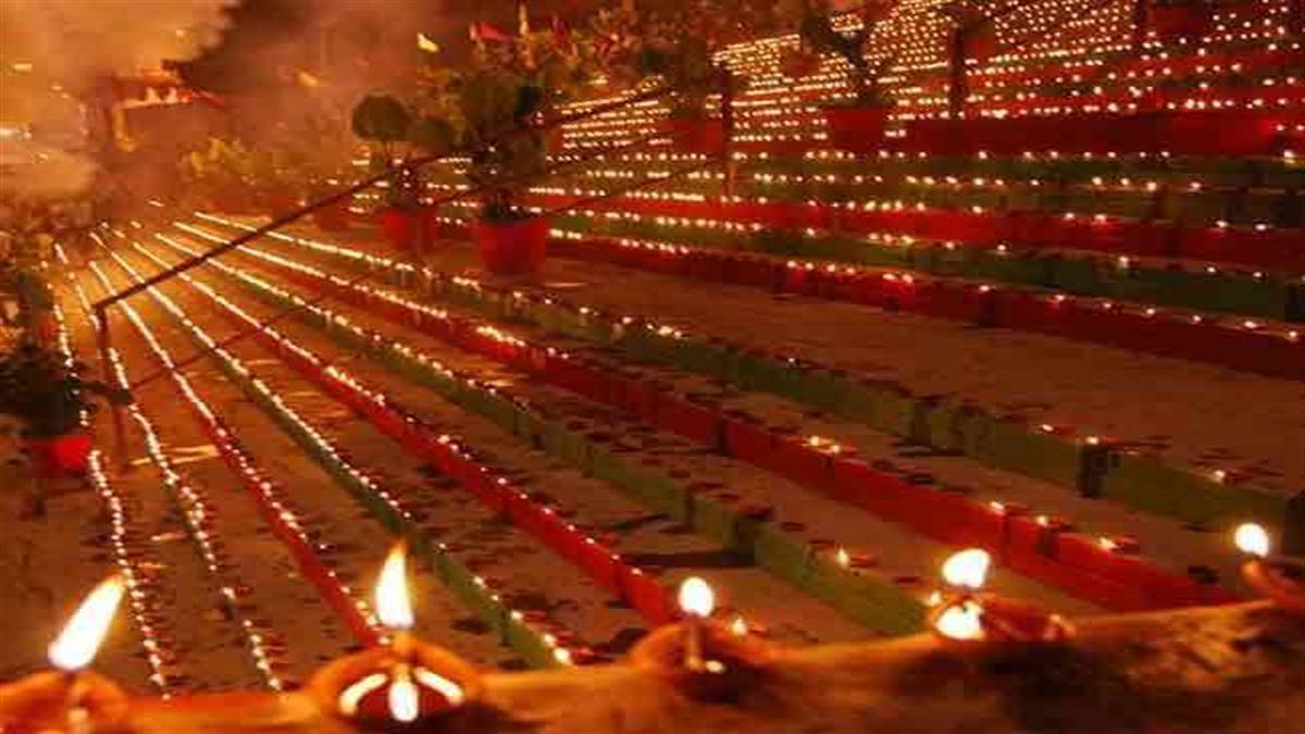 Dev Deepawali 2022: प्रयागराज में देव दीपावली पर 11 लाख दीपों से जगमग ...