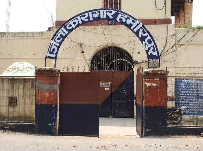 जेल में अभी भी लॉकडाउन पीसीओ से स्वजन लेते हालचाल - char(39) || chr(39 ...