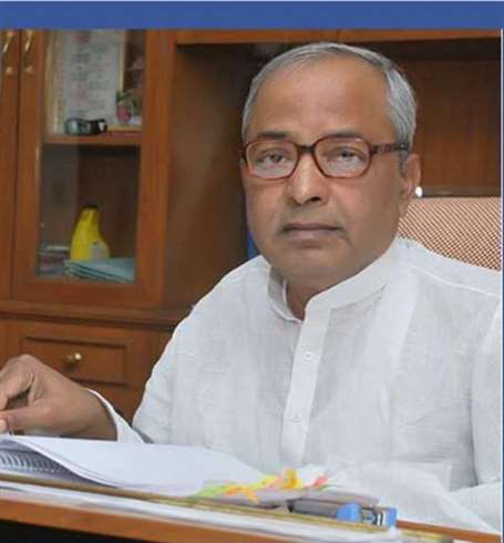 मंगलायतन यूनिवर्सिटी एवं पावना ग्रुप आफ इंडस्‍ट्री के संस्‍थापक पवन जैन ...