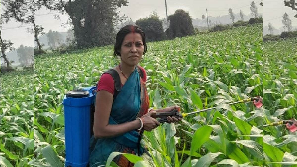 Katihar News : किसानी ने बदली बिंदु रानी की जिंदगानी, कुदाल चलाने से ...