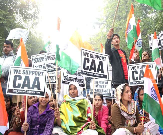 सीएए का समर्थन हुआ तेज, दिल्ली-हरियाणा और मध्यप्रदेश में लोग सड़कों पर ...