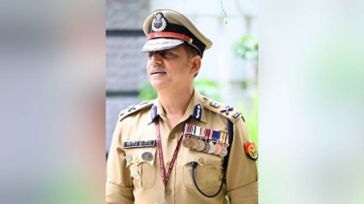 UP News: केंद्रीय प्रतिनियुक्ति से वापस भेजे गए एडीजी बीके सिंह, एयरपोर्ट पर महिलाकर्मी ने लगाया ...