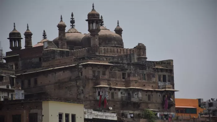 Bindu Madhav Temple of Varanasi : आदिविश्वेश्वर मंदिर के बाद ध्वस्त ...