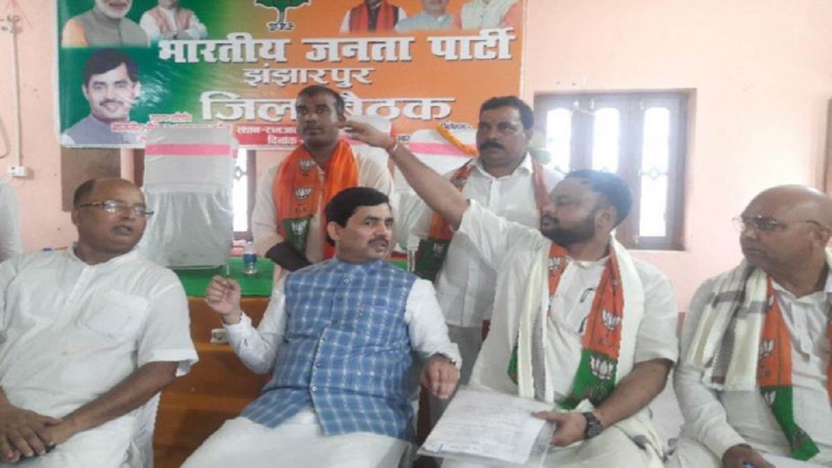 Bihar Politics: सीएम नीतीश कुमार देख रहे पीएम बनने का सपना, शाहनवाज ने ...