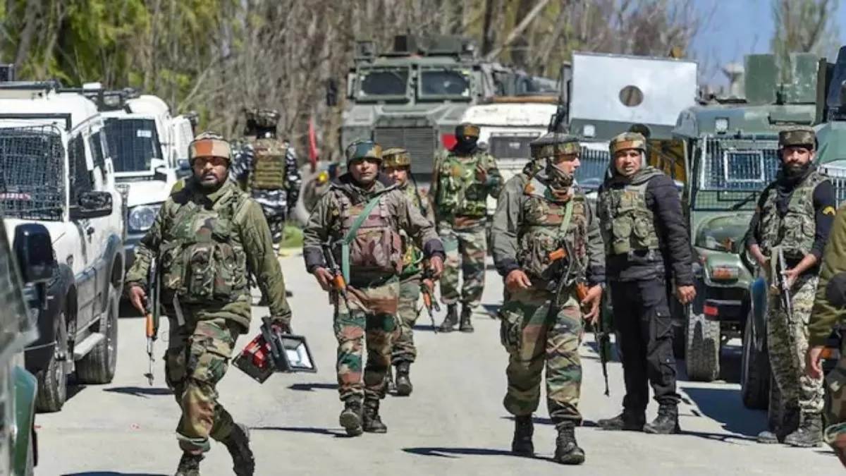कश्मीर में अब अंतिम सांसें गिन रहा हिजबुल मुजाहिदीन, कभी संगठन में थे ...