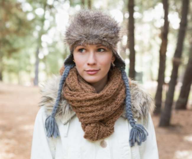 Trendy Stoles for Winter: ट्रेंडी स्टोल्स के साथ विंटर स्टाइल को करें ...