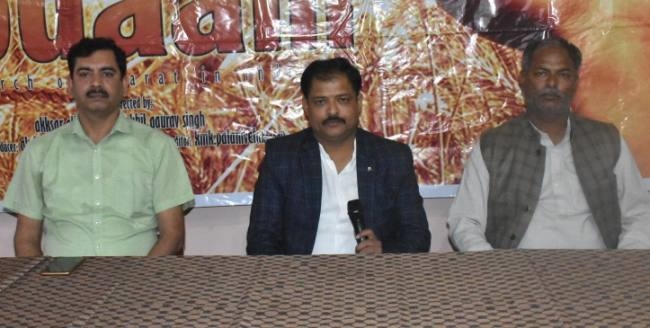 किसानों को सर्मिपत है तीन अप्रैल को रीलिज हो रही 'गोदाम' - Bollywood ...