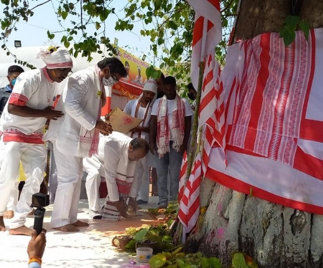 Sarhul Celebration: रांची में सरहुल की धूम... मुख्यमंत्री हेमंत सोरेन ...