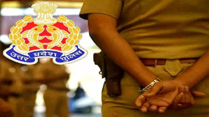 यूपी में भ्रष्टाचार पर एक्शन: SSP ने चौकी इंचार्ज और दो सिपाहियों को ...