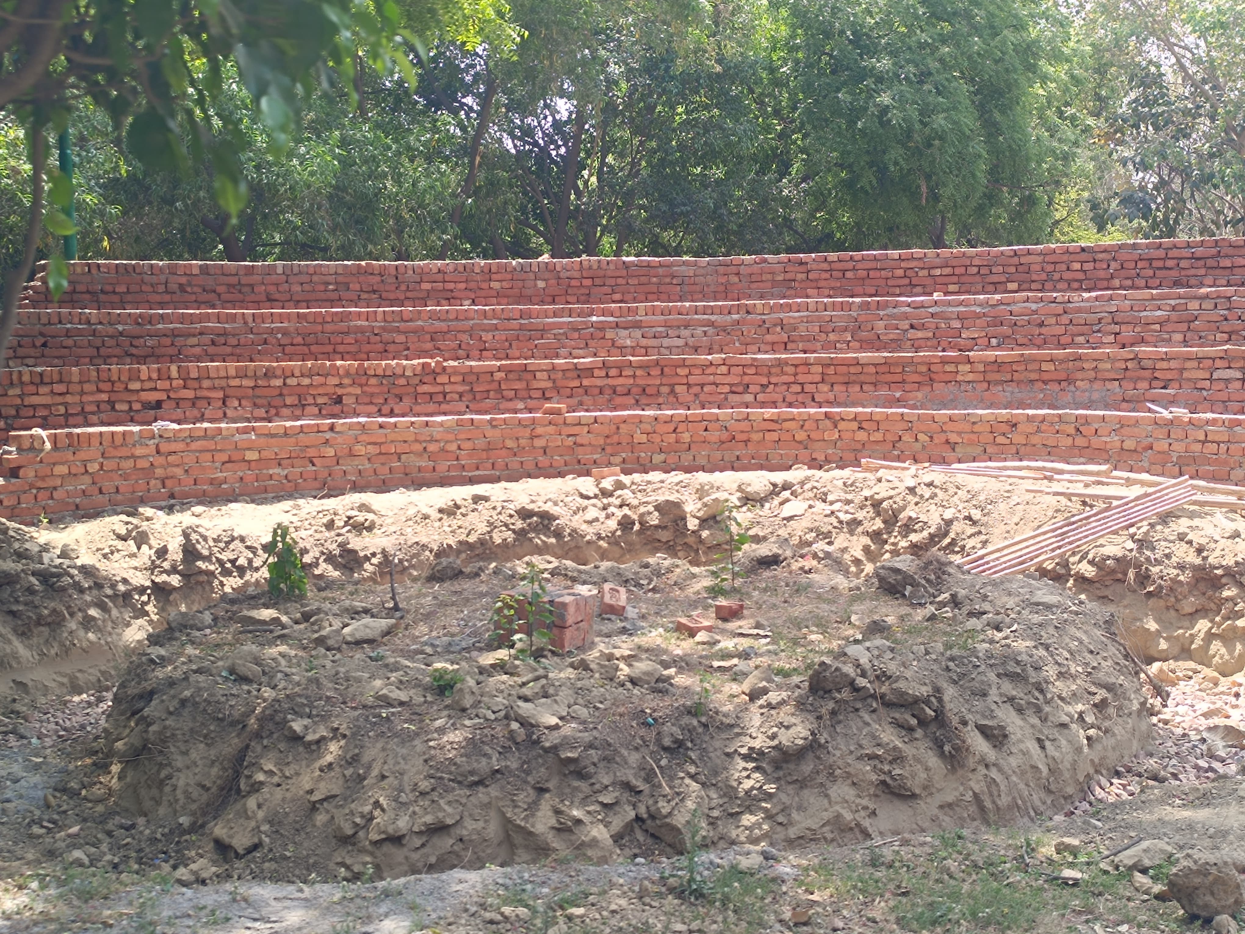 दिल्ली के इन दो पार्कों में अब नहीं कर पाएंगे मुफ्त में सैर-सपाटा, DDA ...