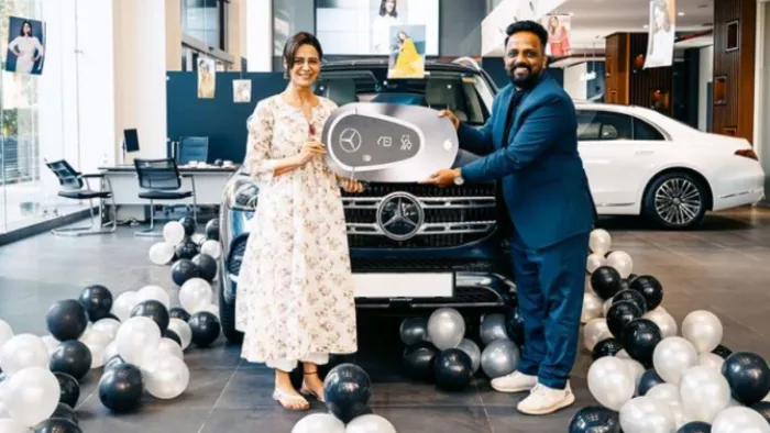 Actress Mona Singh ने खरीदी 1 करोड़ रुपये की ये लग्जरी कार, जानिए कितनी ...