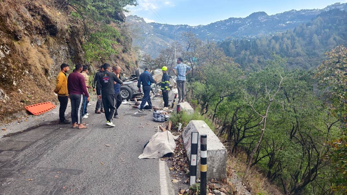 Mussoorie CarvAccident: झड़ीपानी मार्ग पर दर्दनाक हादसा, वाहन में देहरादून के छात्र थे सवार ...