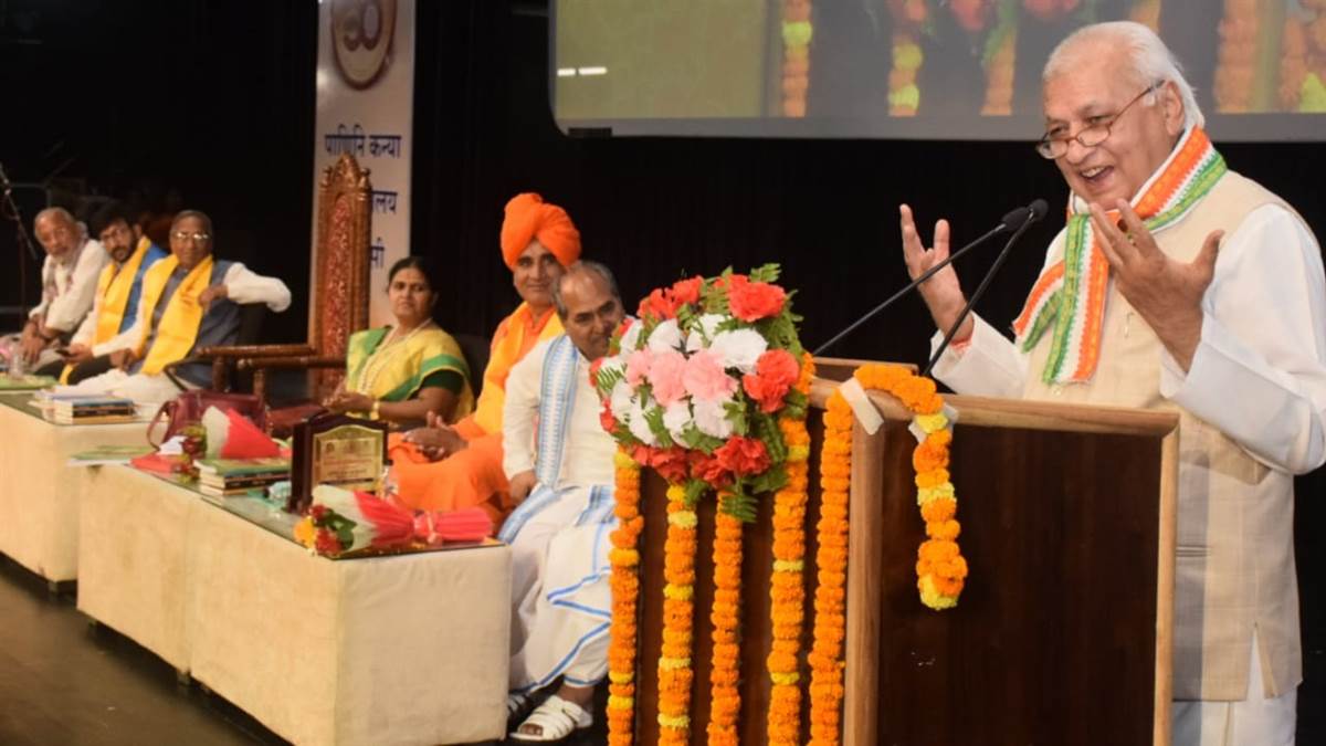 वाराणसी के ज्ञानवापी विवाद पर बोले केरल के राज्यपाल आरिफ मोहम्मद खान ...