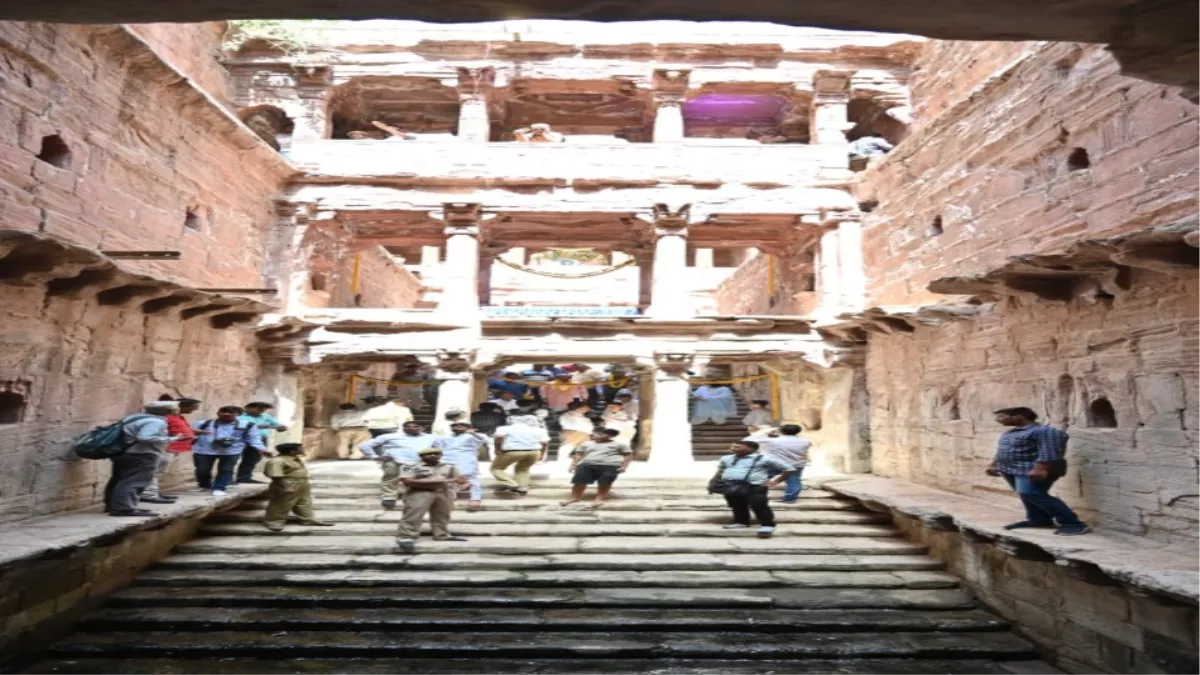 Rajasthan: 403 वर्ष पुरानी ऐतिहासिक तापी बावड़ी का पुनरुद्धार प्रारंभ ...