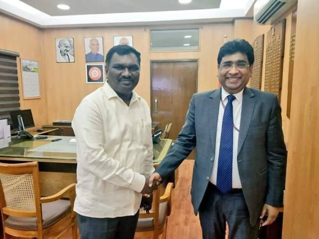 पर्यटन मंत्री व रेलवे बोर्ड के अध्यक्ष से मिले अमर बाउरी - amar bauri ...