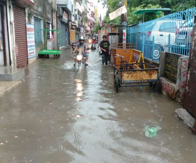 Patna Weather Update : लगातार दो घंटे की बारिश से पटना की सड़कें हुईं ...