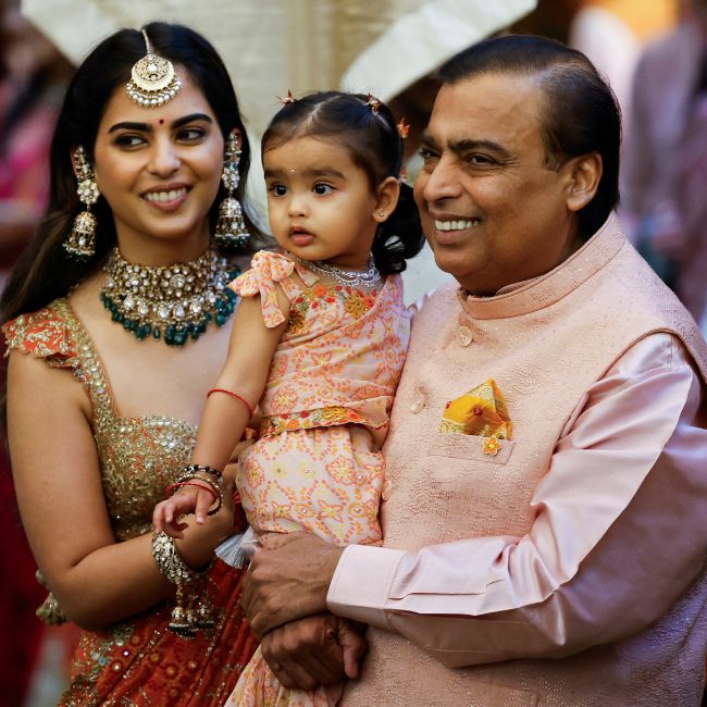 Mameru Ceremony से हुआ अनंत-राधिका की शादी की रस्मों का शुभारंभ, जानें ...