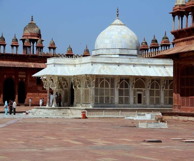 Shekh Salim Chisti Dargah: 440 वर्षों में पहली बार चिश्ती की दरगाह में ...