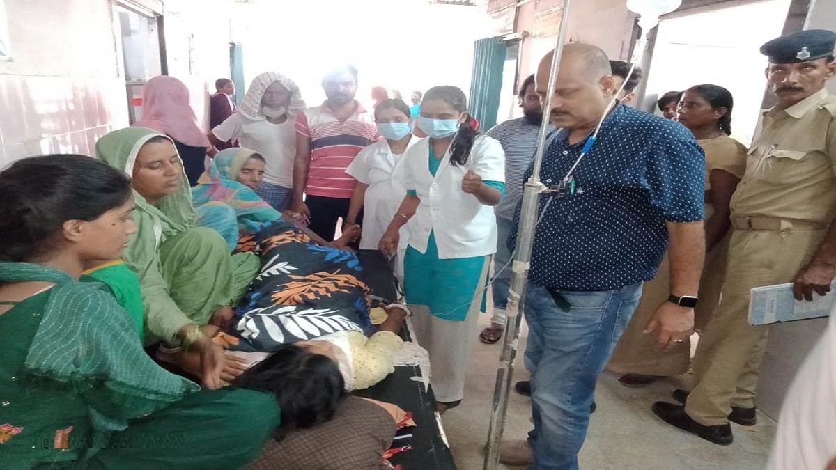 शिवहर में युवती पर केमिकल अटैक कर फरार हुआ वृद्ध, गंभीर हालत में इलाज ...