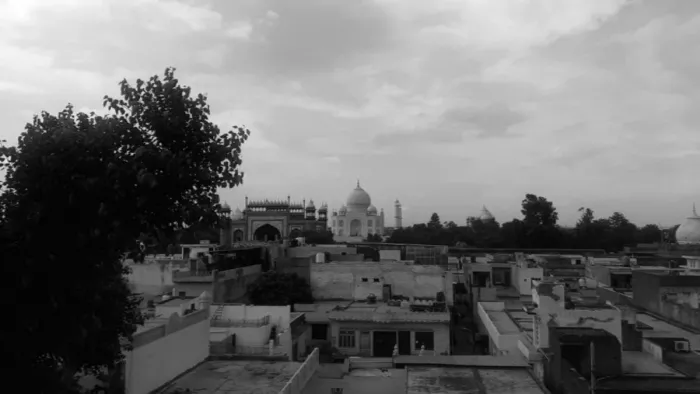 Agra Weather Updates: फिलहाल रहेगा बादलाें का डेरा, पहाड़ाें पर ...