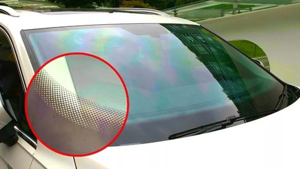 कार की Windshield पर क्यों होते हैं डॉट्स, केवल डिजाइन या छिपी है कोई ...