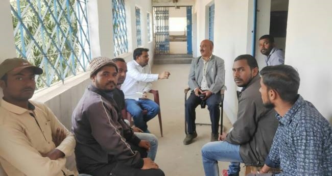 आरोपित प्रोफेसर को बर्खास्त करने की मांग - University representative ...