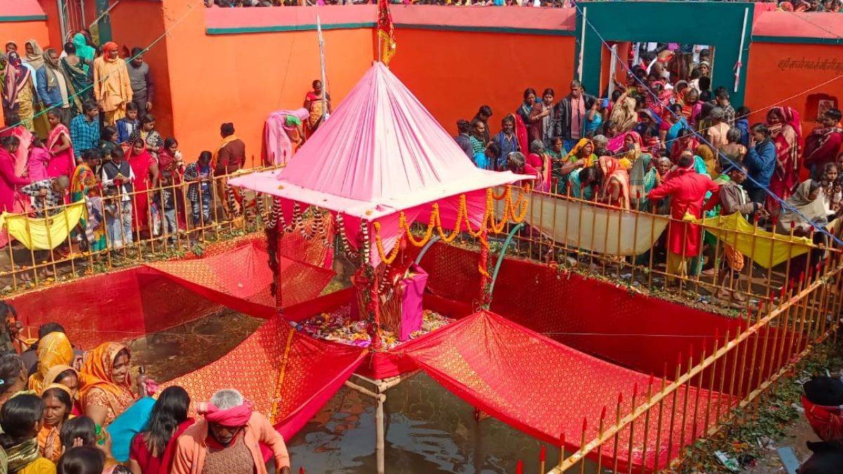 Munger: माघी मेले में पहले दिन उमड़ी जबरदस्त भीड़, श्रद्धालुओं ने ...