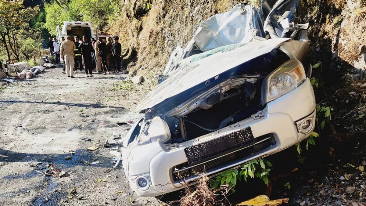 Mussoorie Car Accident: दो दोस्‍तों ने जाने से किया मना तो बच गई जान, वरना वह भी बन सकते थे 'काल ...