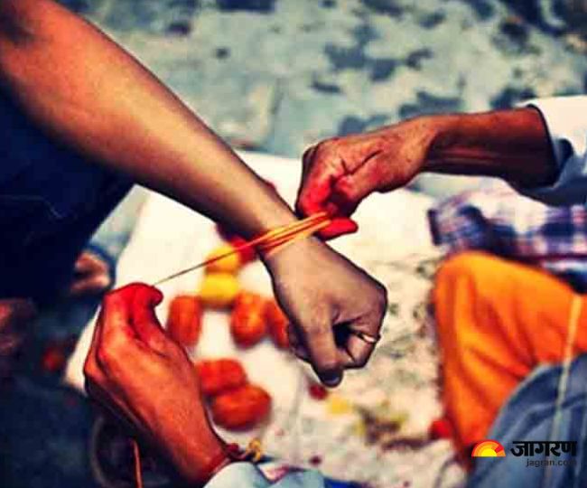 Kalawa: कलावा को माना जाता है रक्षा सूत्र, जानें कैसे हुई इसे बांधने की ...