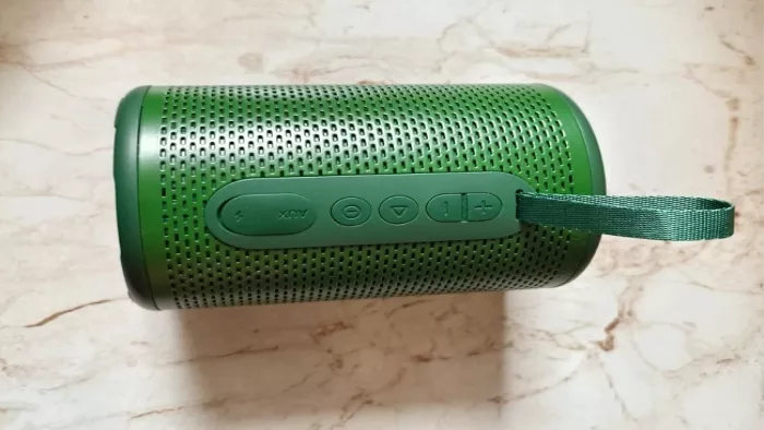 Mivi Octave 3 Review : बेहतरीन बजट वाला पोर्टेबल स्पीकर - Mivi Octave 3 ...