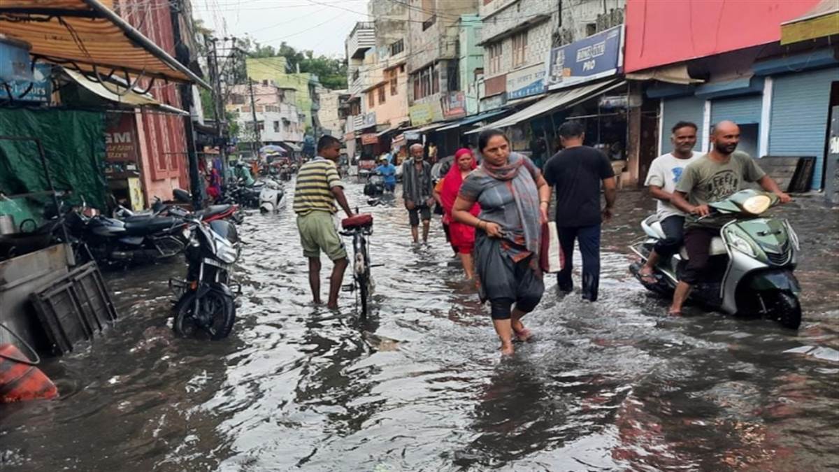 Meerut Weather Today: वेस्‍ट यूपी में कहीं धूप तो कहीं छाए हुए बादल ...