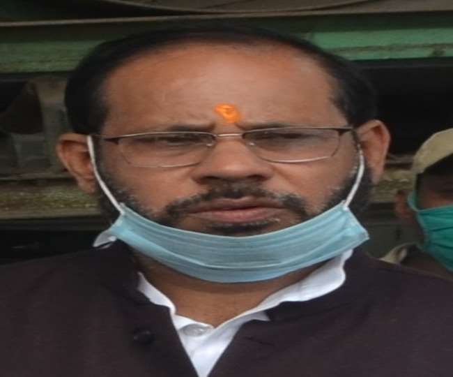 रायबरेली में सपा विधायक मनोज पांडेय पर FIR प्रधानमंत्री के खिलाफ की थी ...